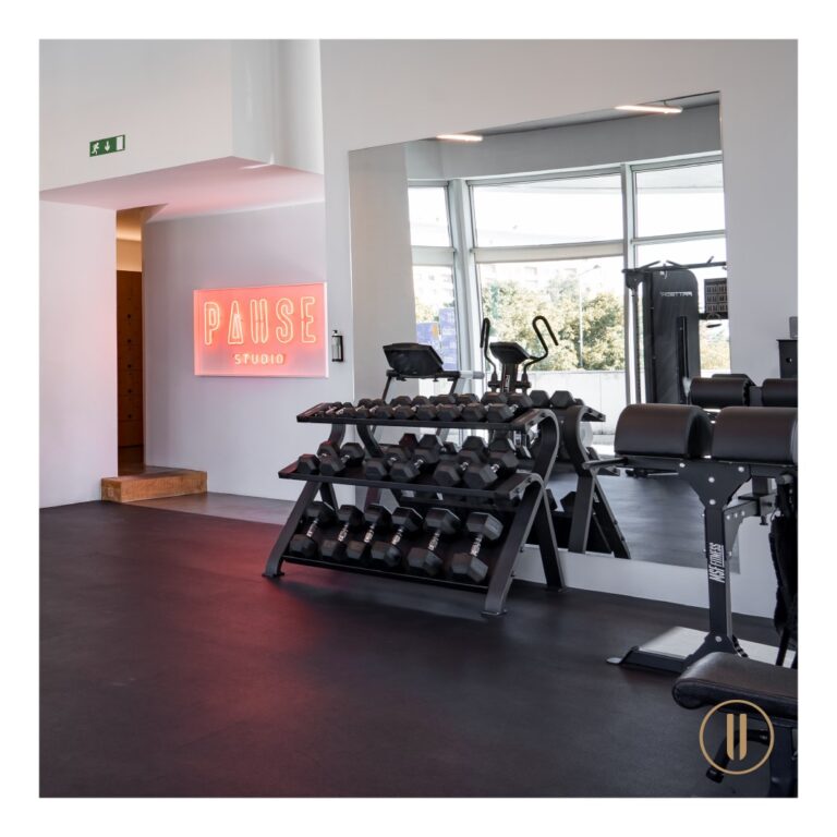 Pause Studio - Digital Nomad World